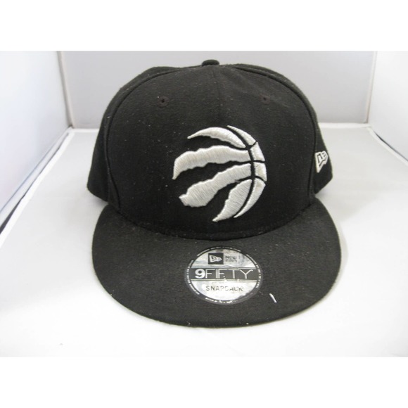 New Era | Accessories | New Era Toronto Raptors Black 9fifty Mens ...